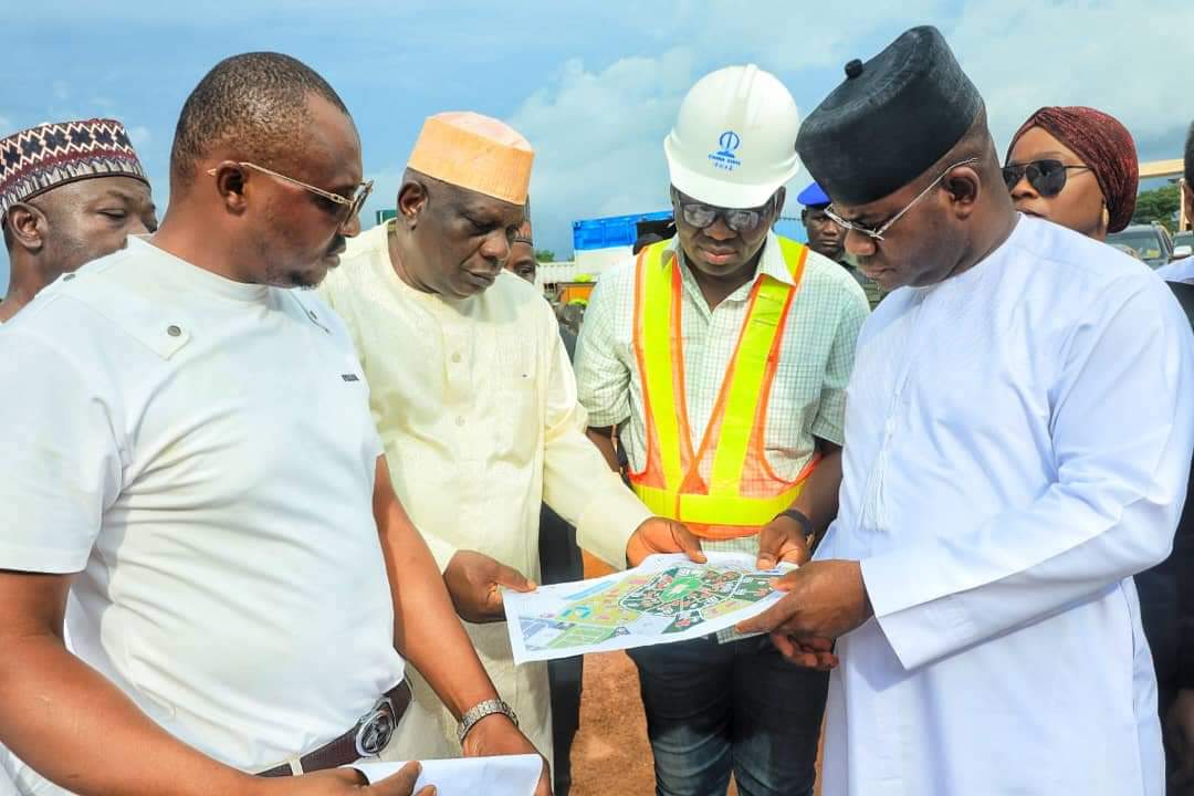 Gov. Bello flags off reconstruction of 13.71km itakpe– Okene road ...