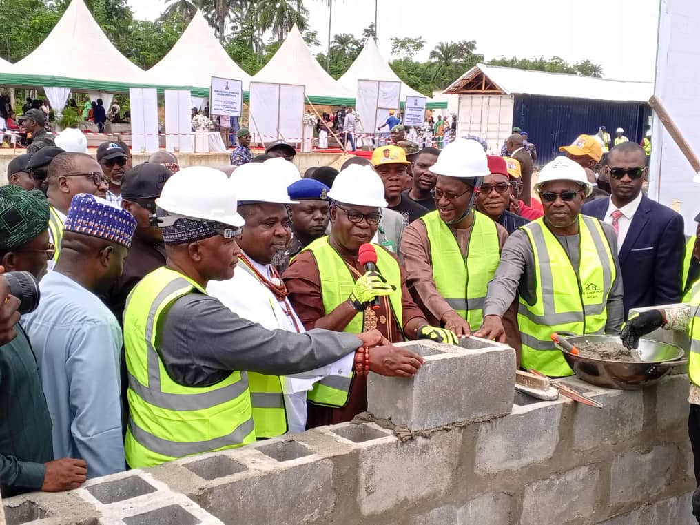 Housing Minister Launches Construction of 250 New Units in Ekpan, Warri ...