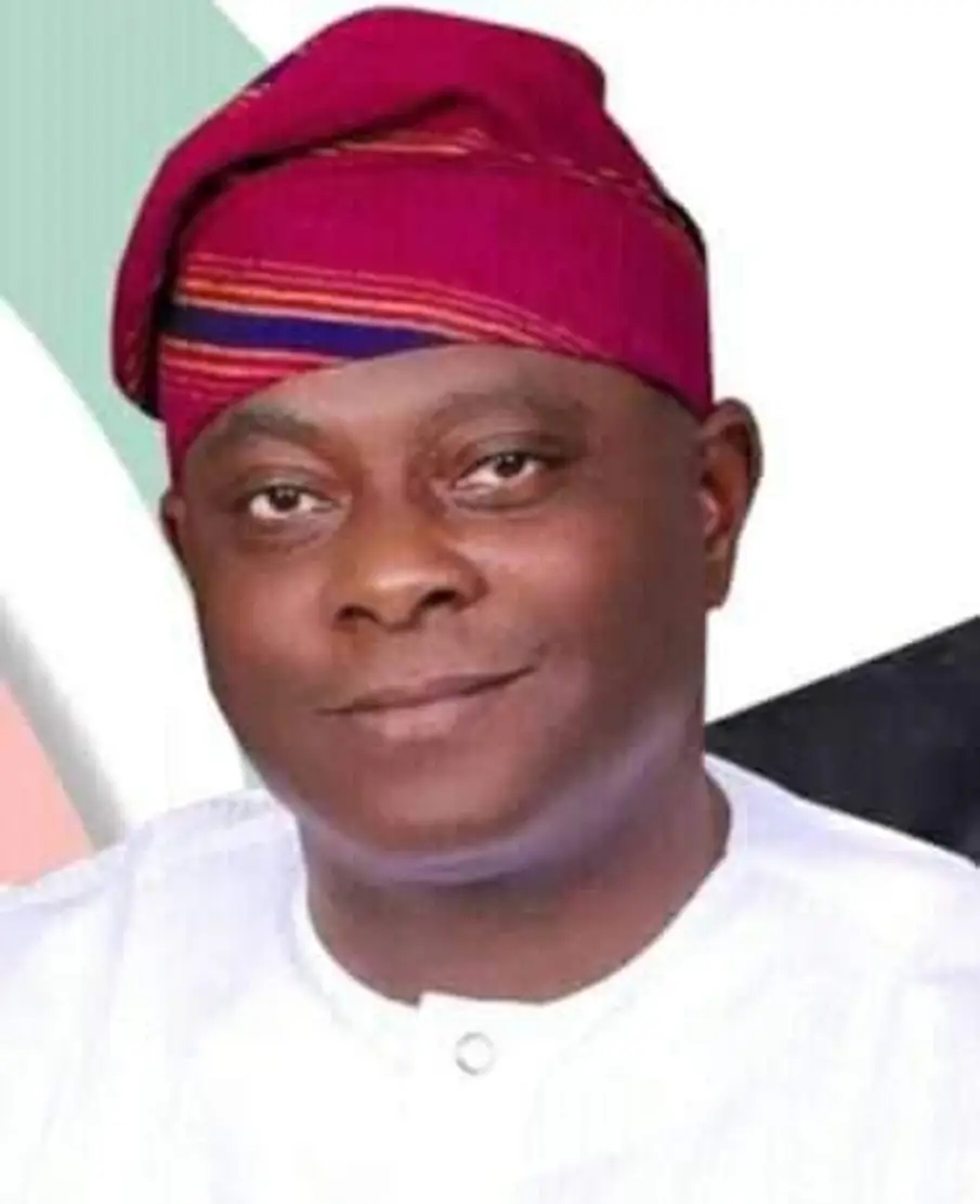 Management of DNN Felicitates Otunba Samuel Bamidele Aro on His ...