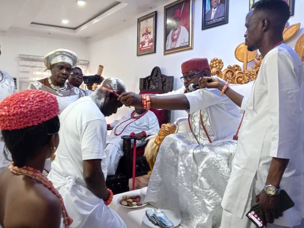 Olorogun Victor Okumagba Installed as Idjede of Okere Urhobo Warri ...